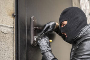 Burglary vs Robbery: What’s the Difference? - Law Office of David L ...